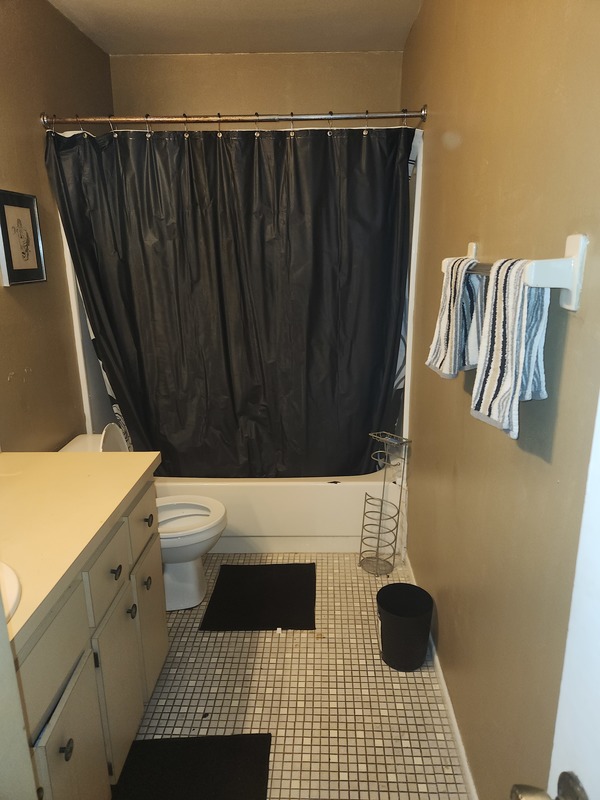 2248 Greenview Circle, Orlando, Florida 32808, United States