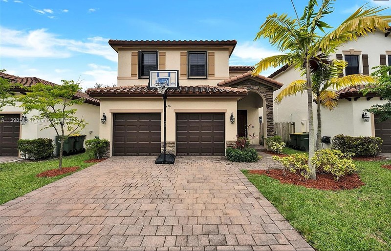 2410 Northeast 1st Street, Homestead, Florida 33033, United States | Cirtru