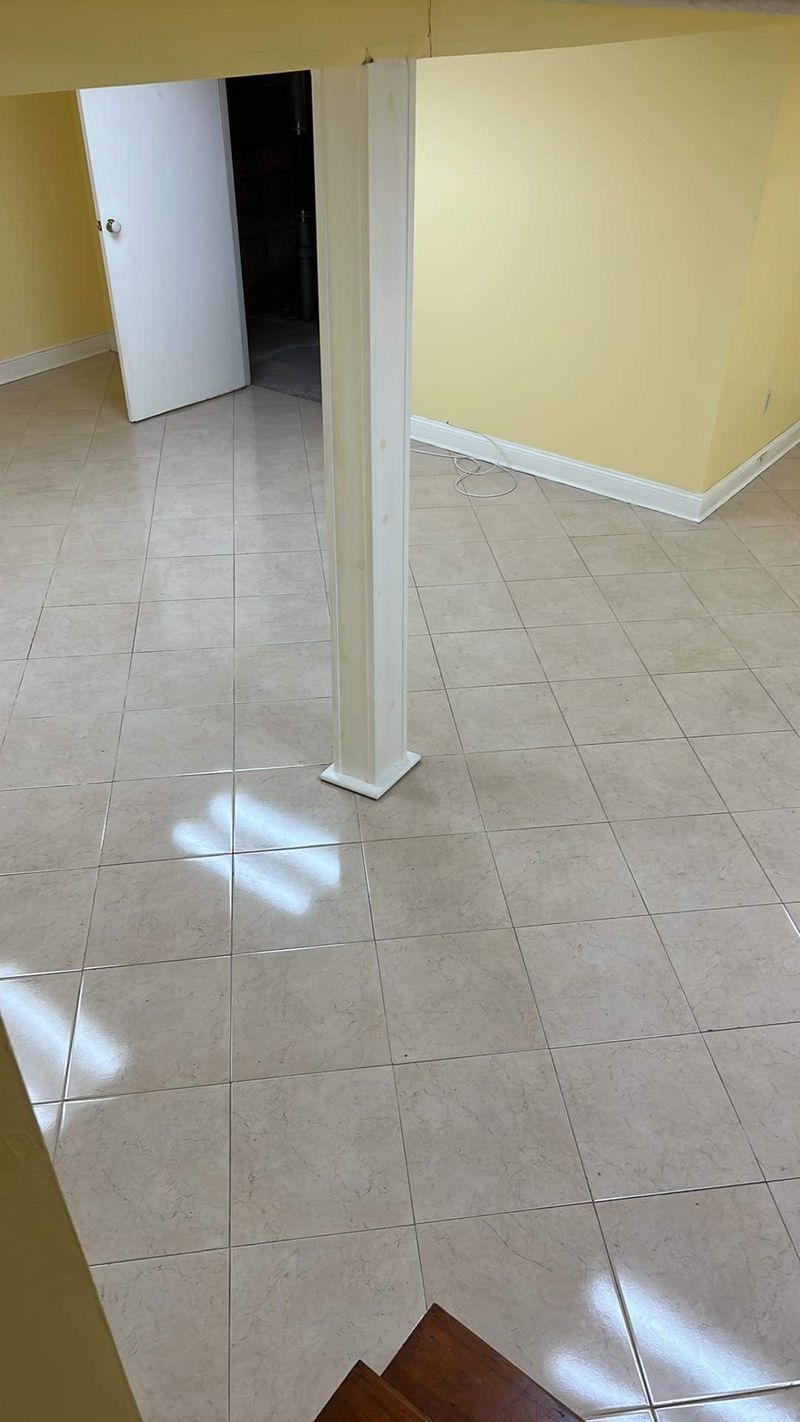 180 Sutton Manor Road, New Rochelle, New York 10801, United States